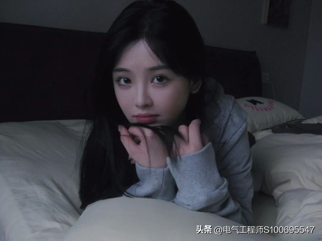 White Moonlight Series - Shen Xinyi Comes Again - iMedia