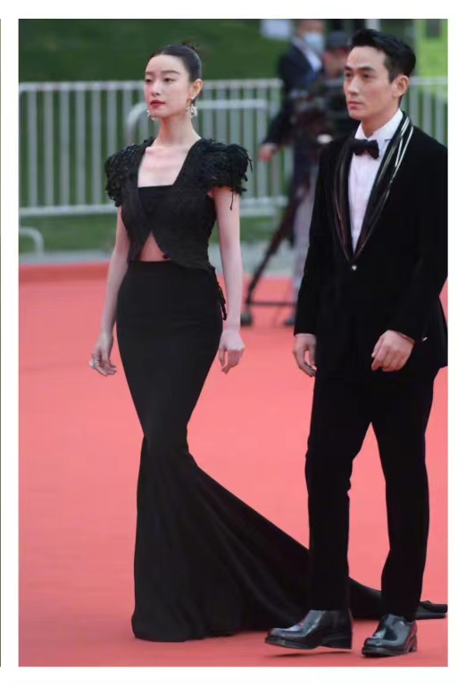 Beijing Film Festival: 70-year-old Zhao Yazhi stepped on the sky, Bai ...