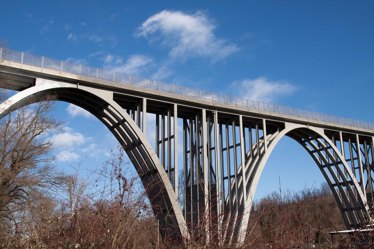 Can a railway be built in the desert? How was the world's first desert ...