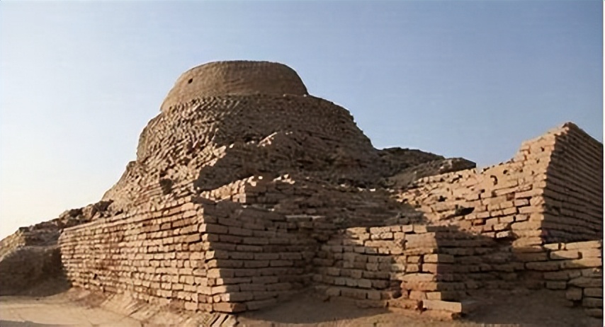 The ruins of the Harappan civilization are located in the northwestern ...