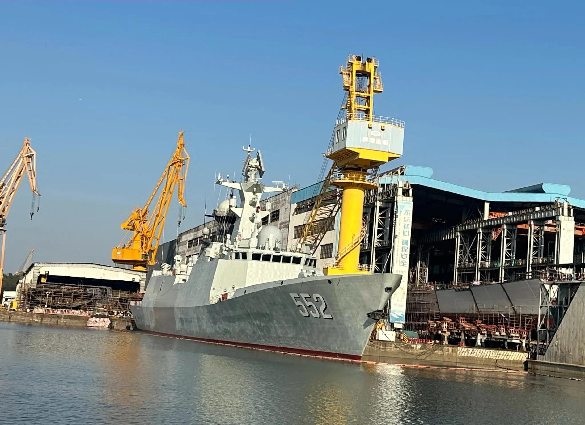 China's 054 series of frigates in the world frigate tour 40 - iMedia