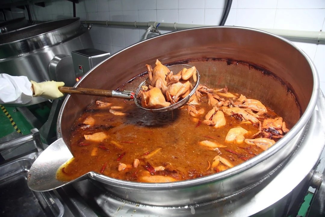 Fenghuangtai Fu Tea Gourd Chicken Authentic Delicacy - iNEWS