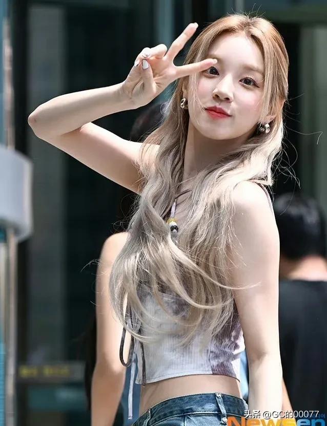 Star picture Song Yuqi - iMedia