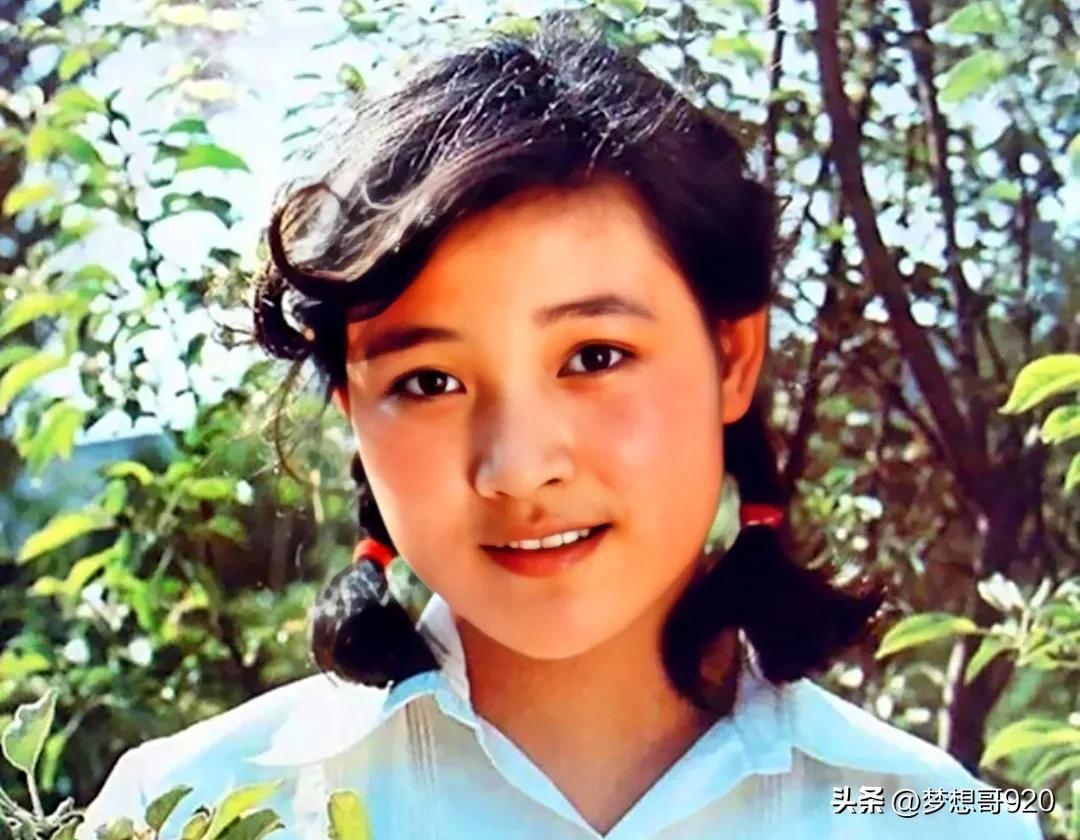 Why did Chen Chong go to study in the United States when his career was ...