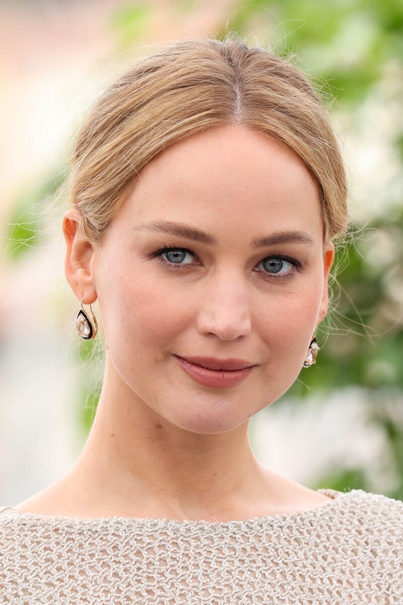 Shaner Film Festival "Bread and Roses" Photocall (Jennifer Lawrence ...