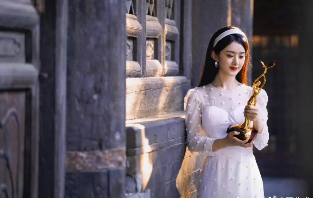 Zhao Liying, Li Sidani, Zhang Ruoyun, Rainie Yang, Li Ronghao, Huang ...