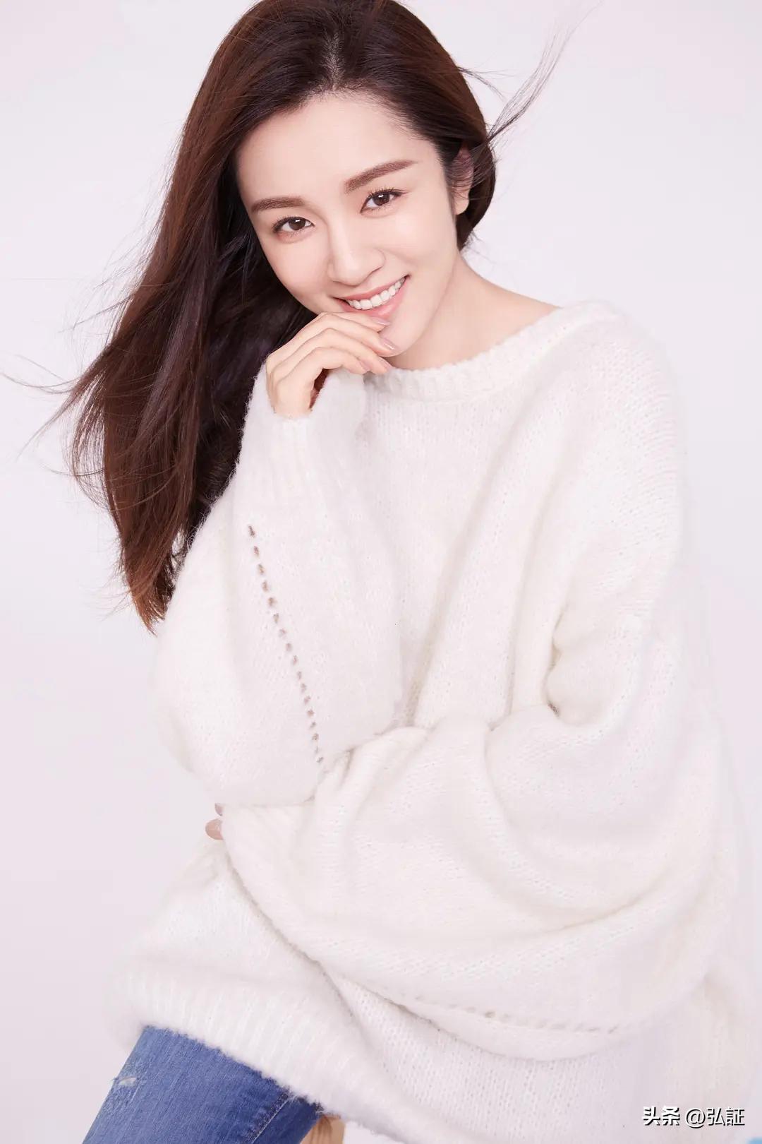 "Queen of Urban Emotional Drama" Wang Xiaochen, with good looks, strong ...