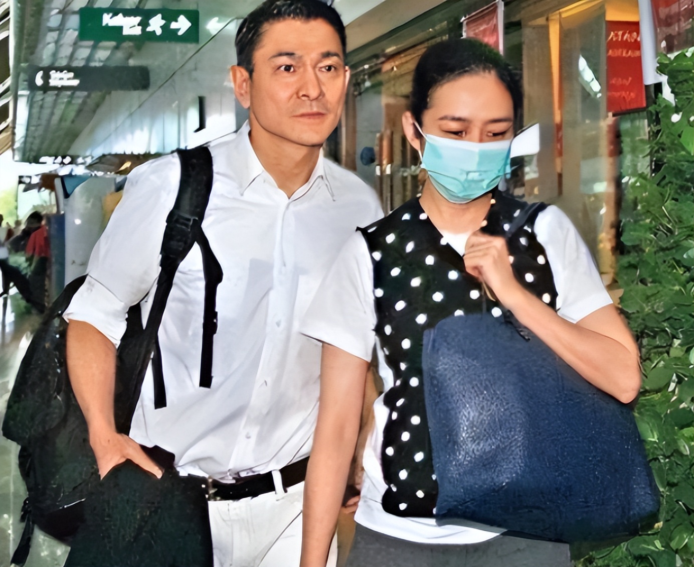 Andy Lau's wife Zhu Liqian: Hidden for love for 23 years, gave birth to a child at the age of 46 ...