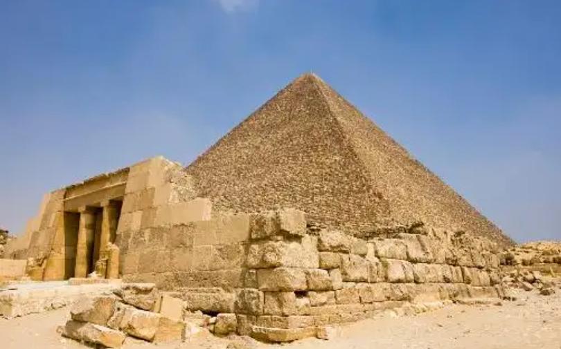 Chapter 96: Pyramids are also an invisible cage - iNEWS