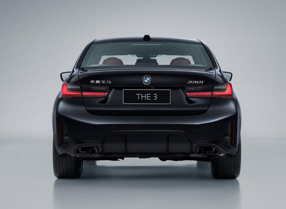 The 2023 BMW 330 li is here, the brightness is 12.3 inches + 14.9 ...