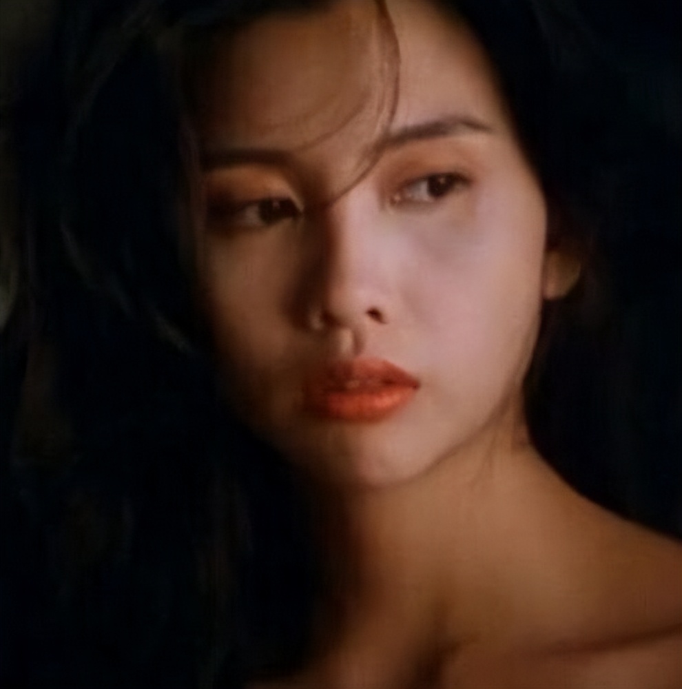 Weng Hong! Well-born! Debut as a beauty pageant champion! Turn into a porn star! Tsinghua ...