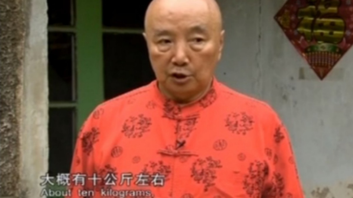 Remember Master Tanzong in [Shaolin Temple]?The legendary old man is ...