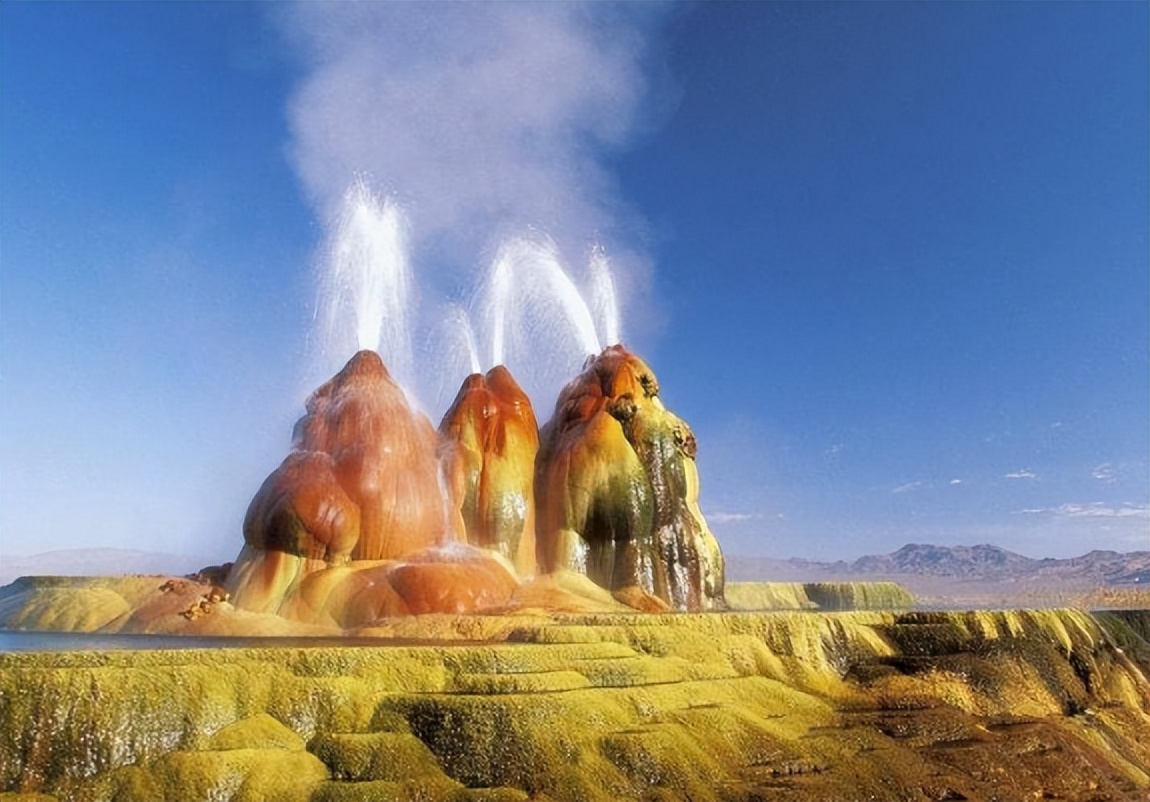 Explore the geological characteristics and causes of geysers in the ...