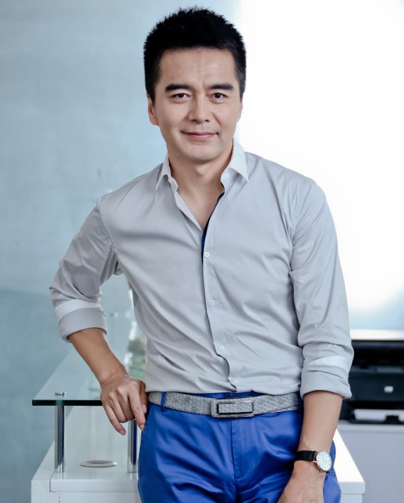 Xu Yajun: 4 marriages, 4 marriages to a wife 12 years younger, 46 to be ...