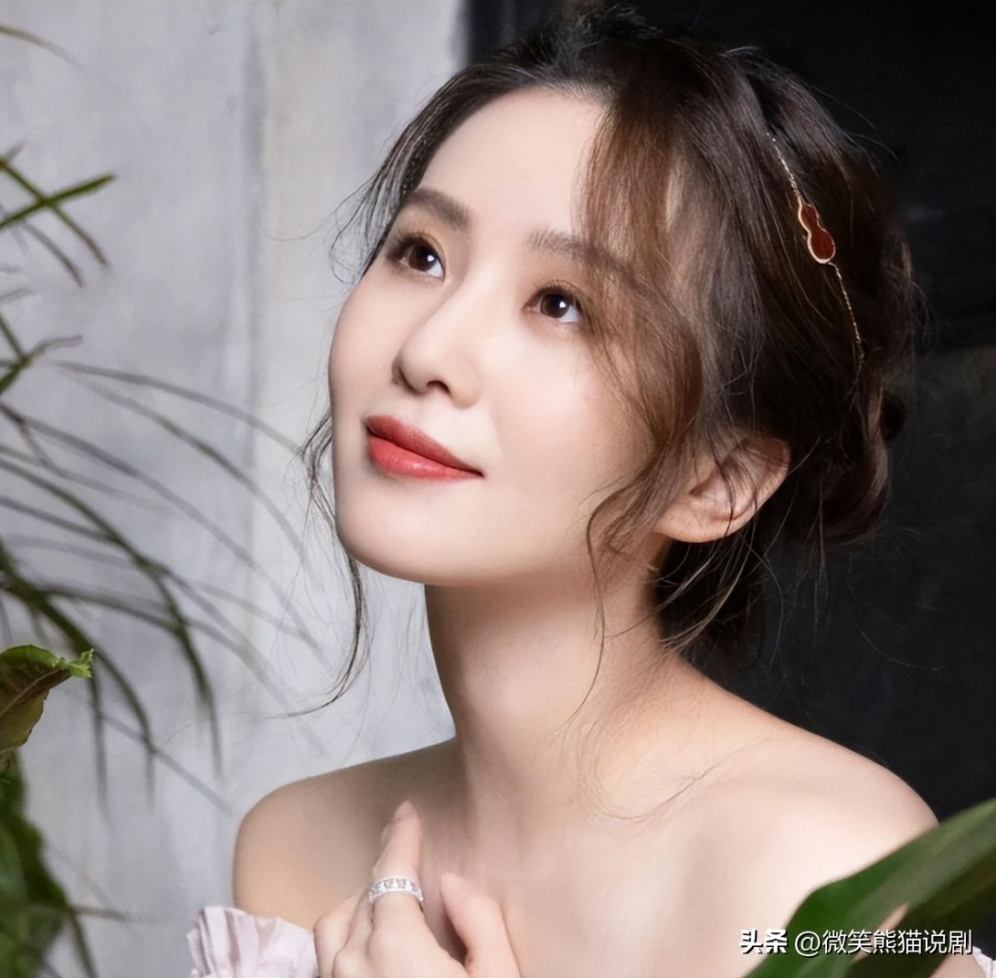 Inventory of 50 good-looking actresses with outstanding faces and ...