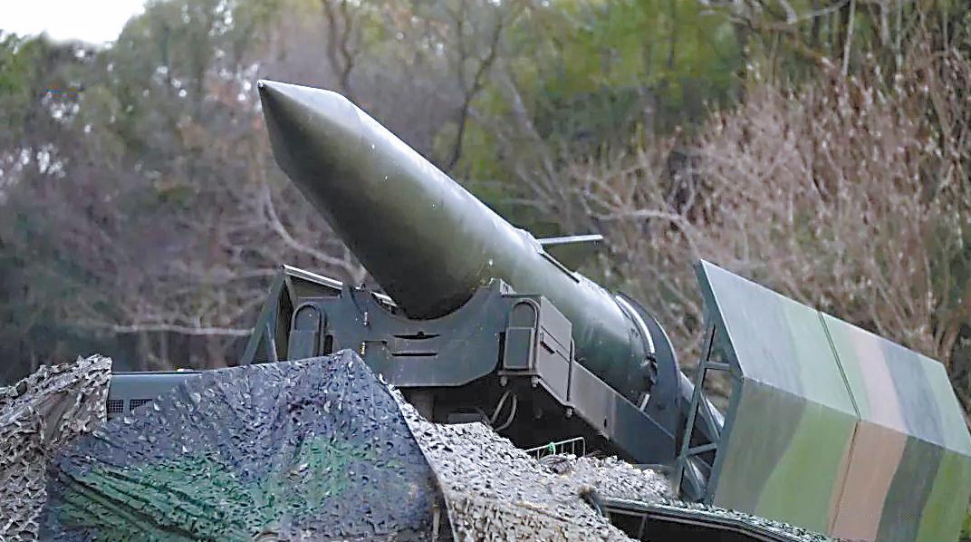 How much role can France play in breaking through the "third island ...