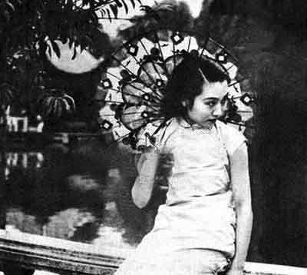 Tang Ying and Song Ziwen's Unfinished Love in Old Shanghai - iMedia