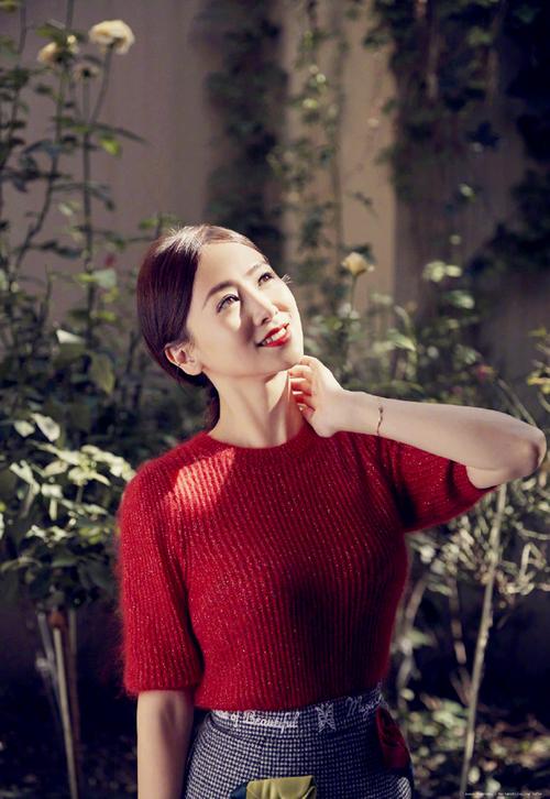 "Jade Girl" Weng Hong: At the age of 26, she "went into the sea" to ...