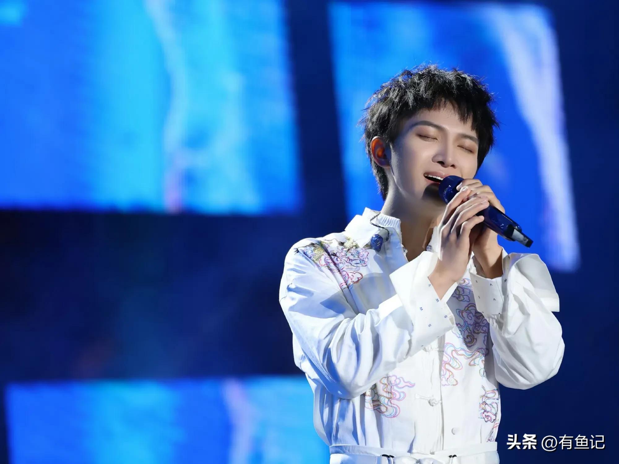 A classic song: Did Zhou Shen make "Big Fish" or "Big Fish" make Zhou ...