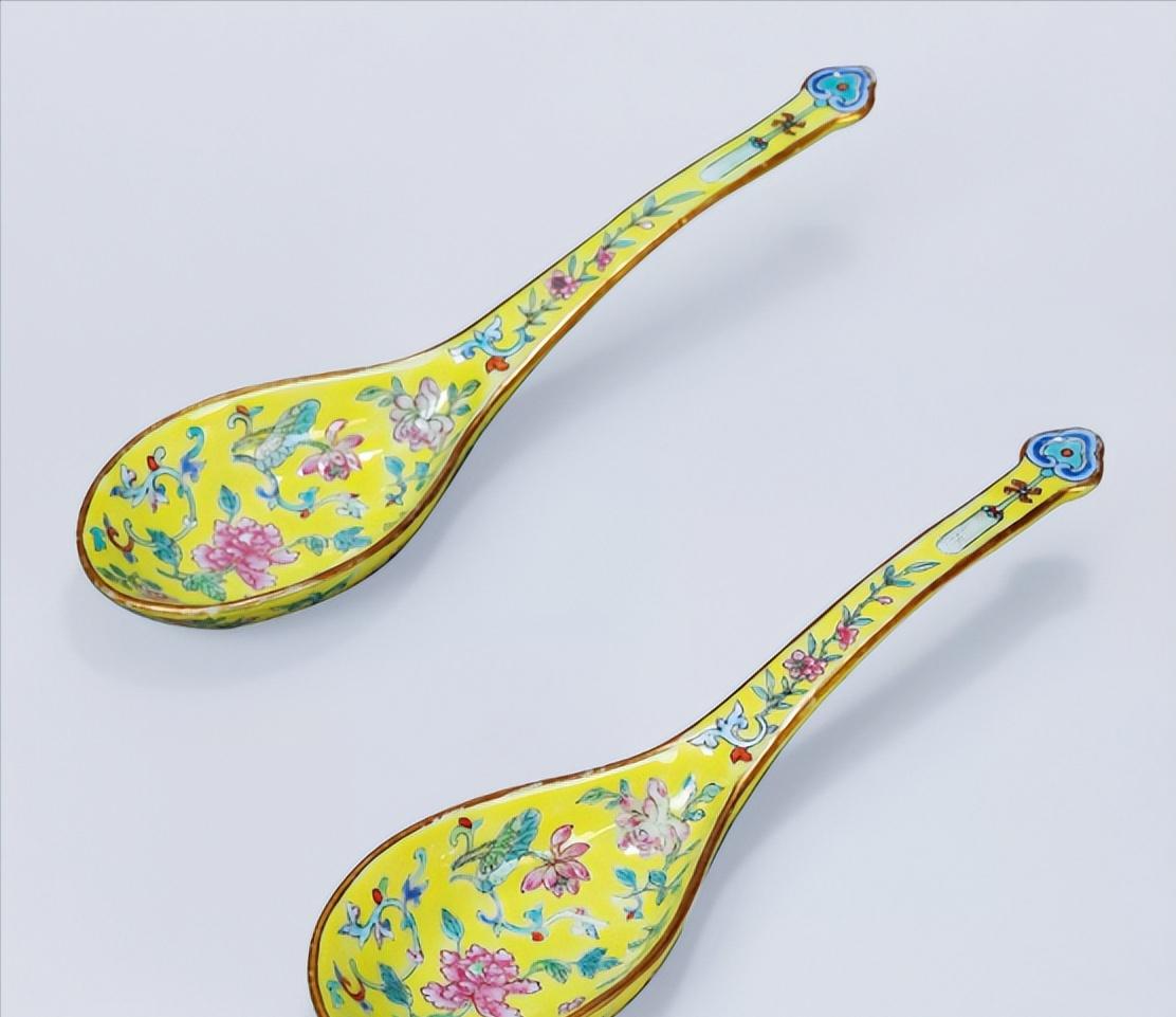 On the origin and development of ancient Chinese spoons, their status ...