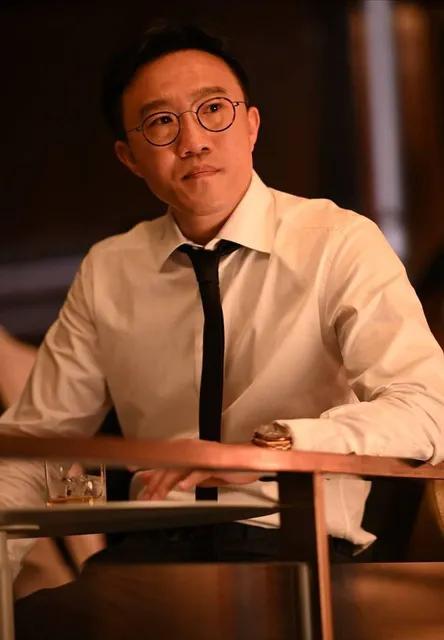 Who is the most powerful in terms of scheming in the TV series "Ideal ...