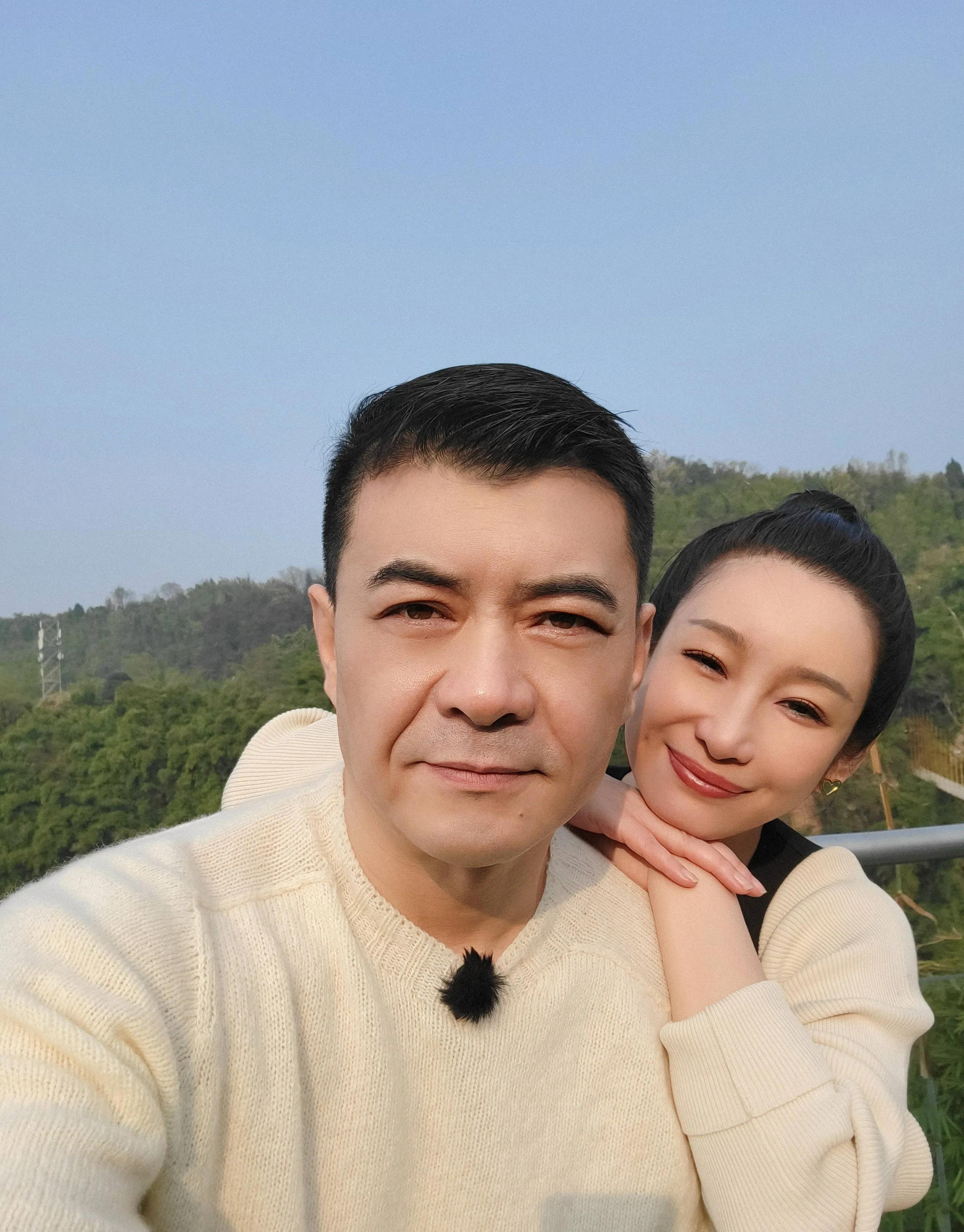 Actor Tang Jing: After divorcing Wang Xinjun, he raised his son alone ...