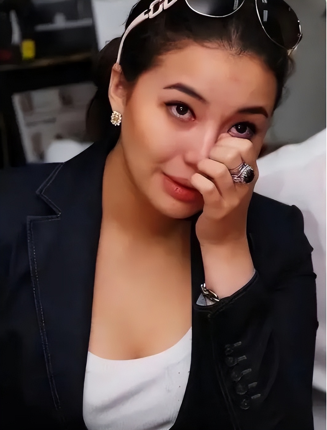 The worst princess: She became famous at the age of 14, was "sold" by ...