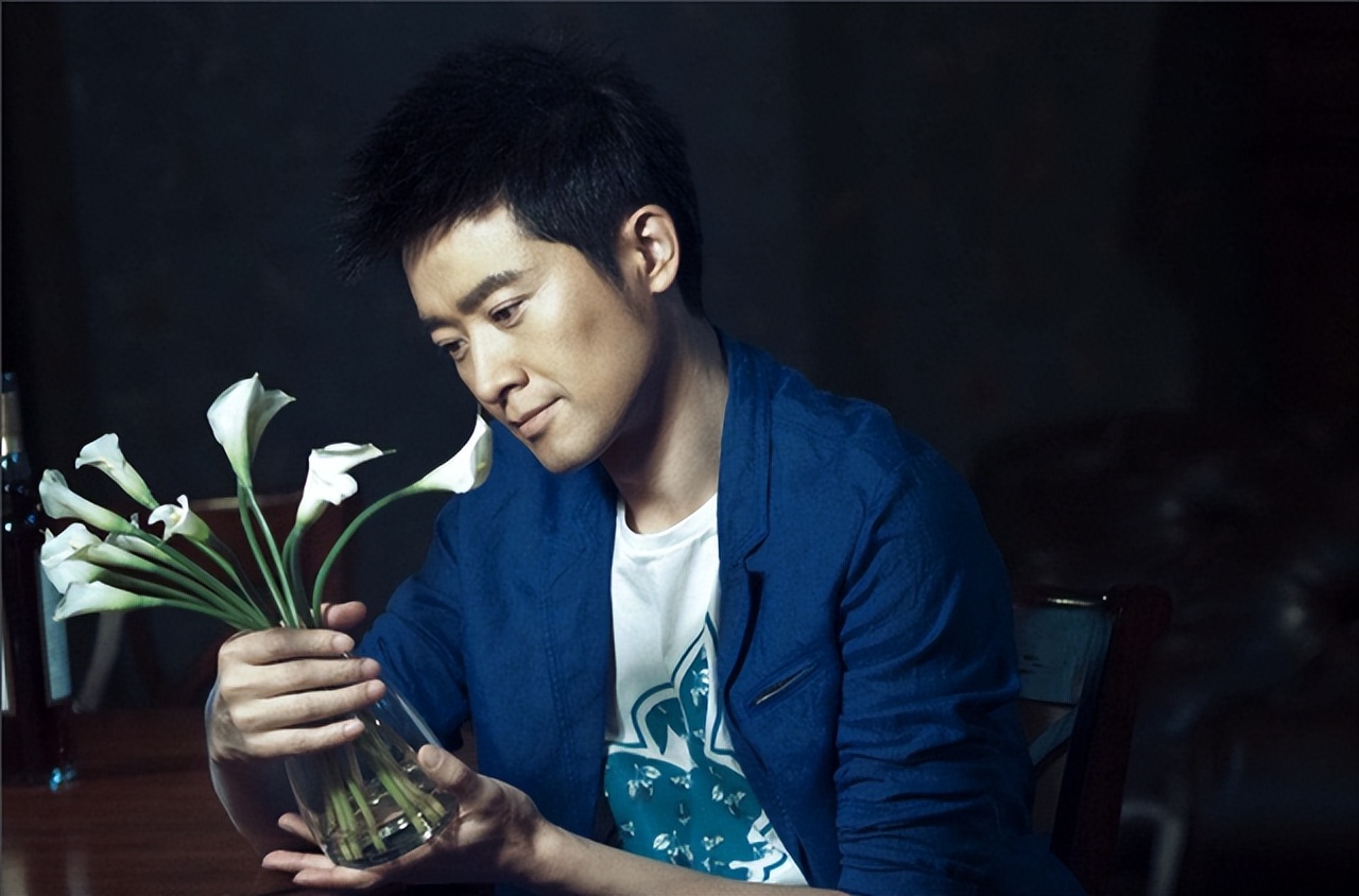 "Beautiful man in ancient costume" Ren Quan, a low-key invisible rich ...