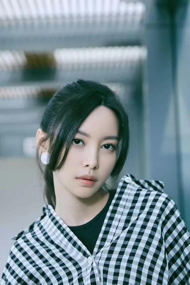 Yu Wenwen is so beautiful - iNEWS