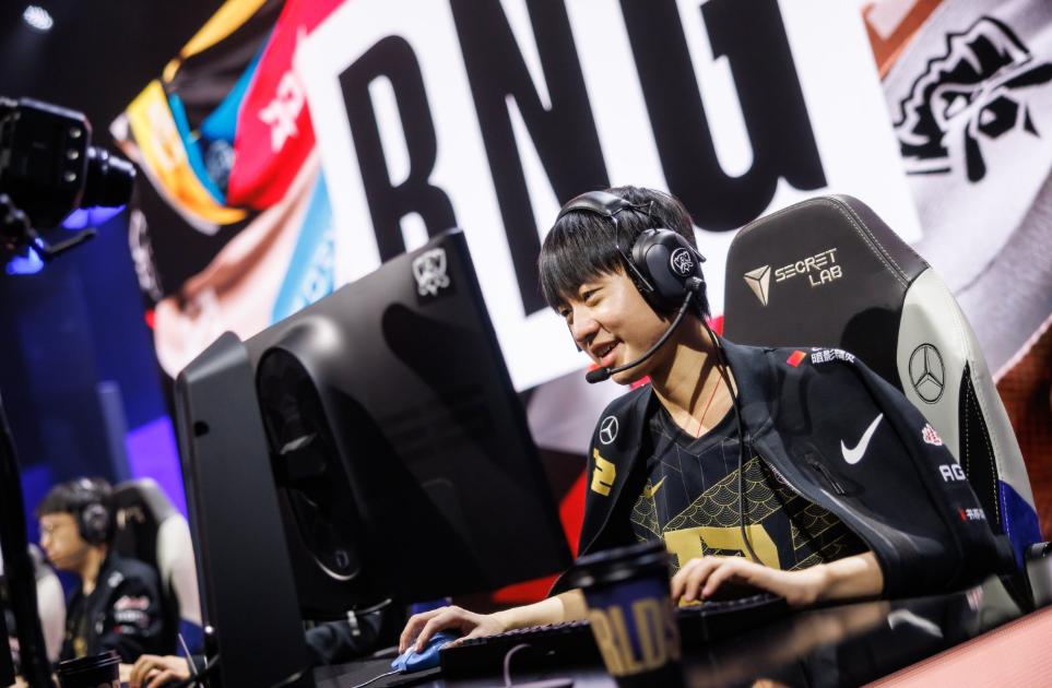 LPL transfer gossip: RNG will not disband!Xiaohu is not a 100% transfer - iNEWS