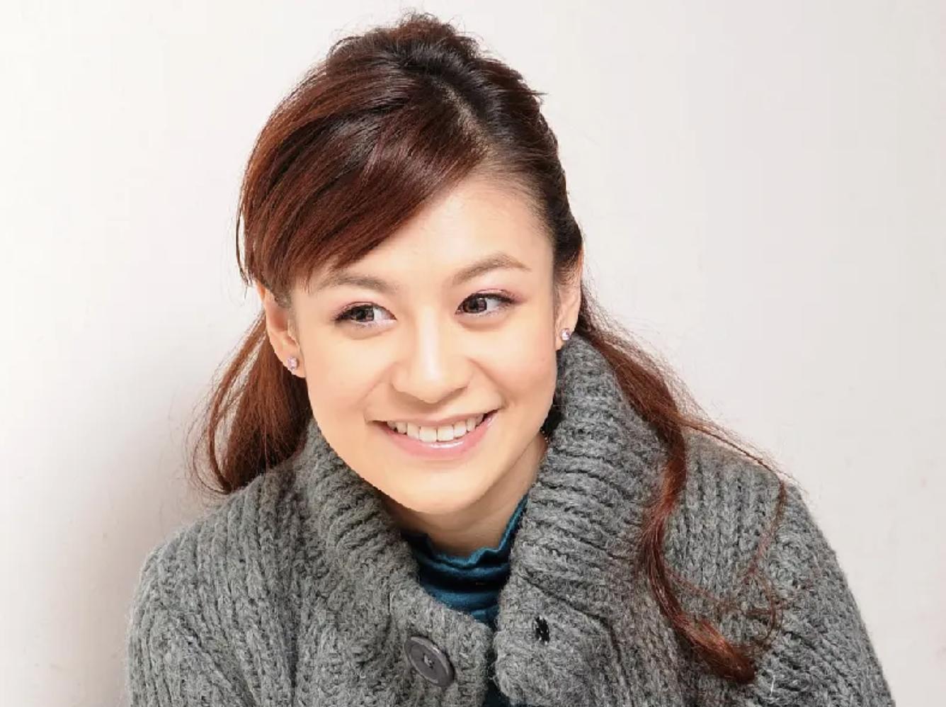 35-year-old Jiang Ruolin gave birth to a child and snatched the "Prince ...