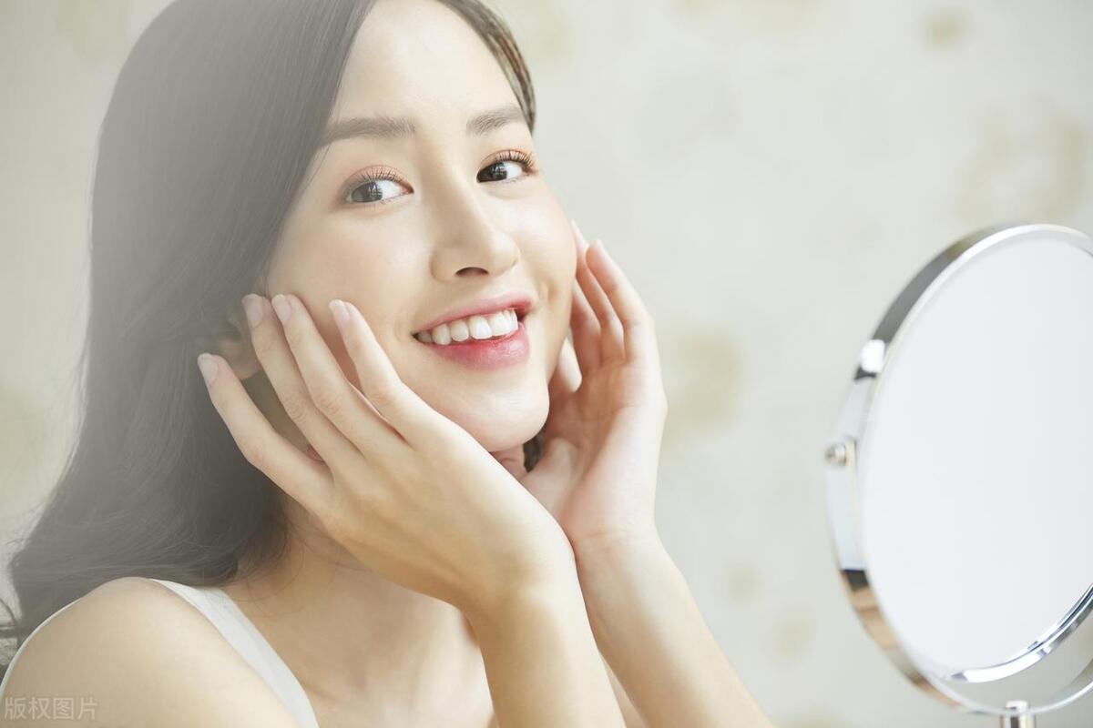 Combination skin has many problems, how should I take care of it daily ...