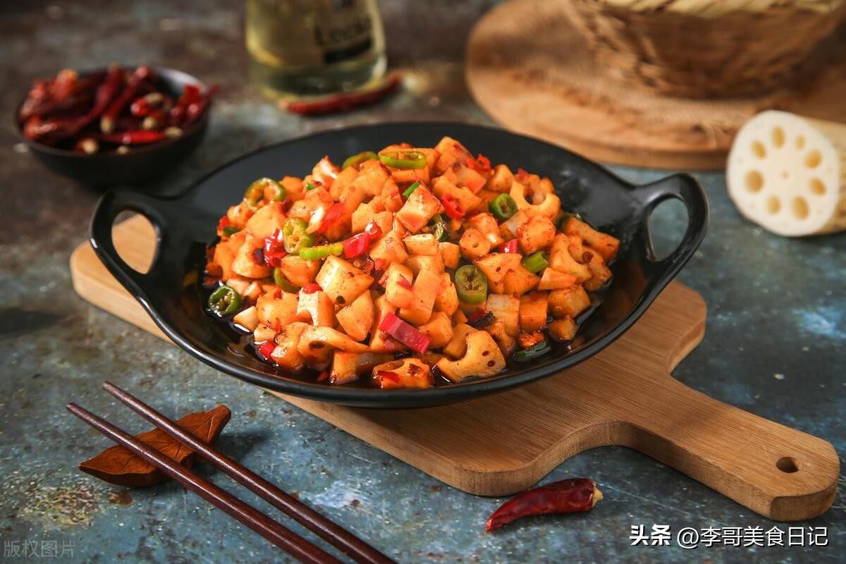 Do you use cold water or hot water for diced lotus root? Easy to make ...