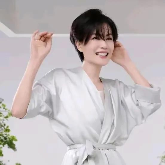 "Faye Wong's comeback" concert? The box office is close to the moon ...