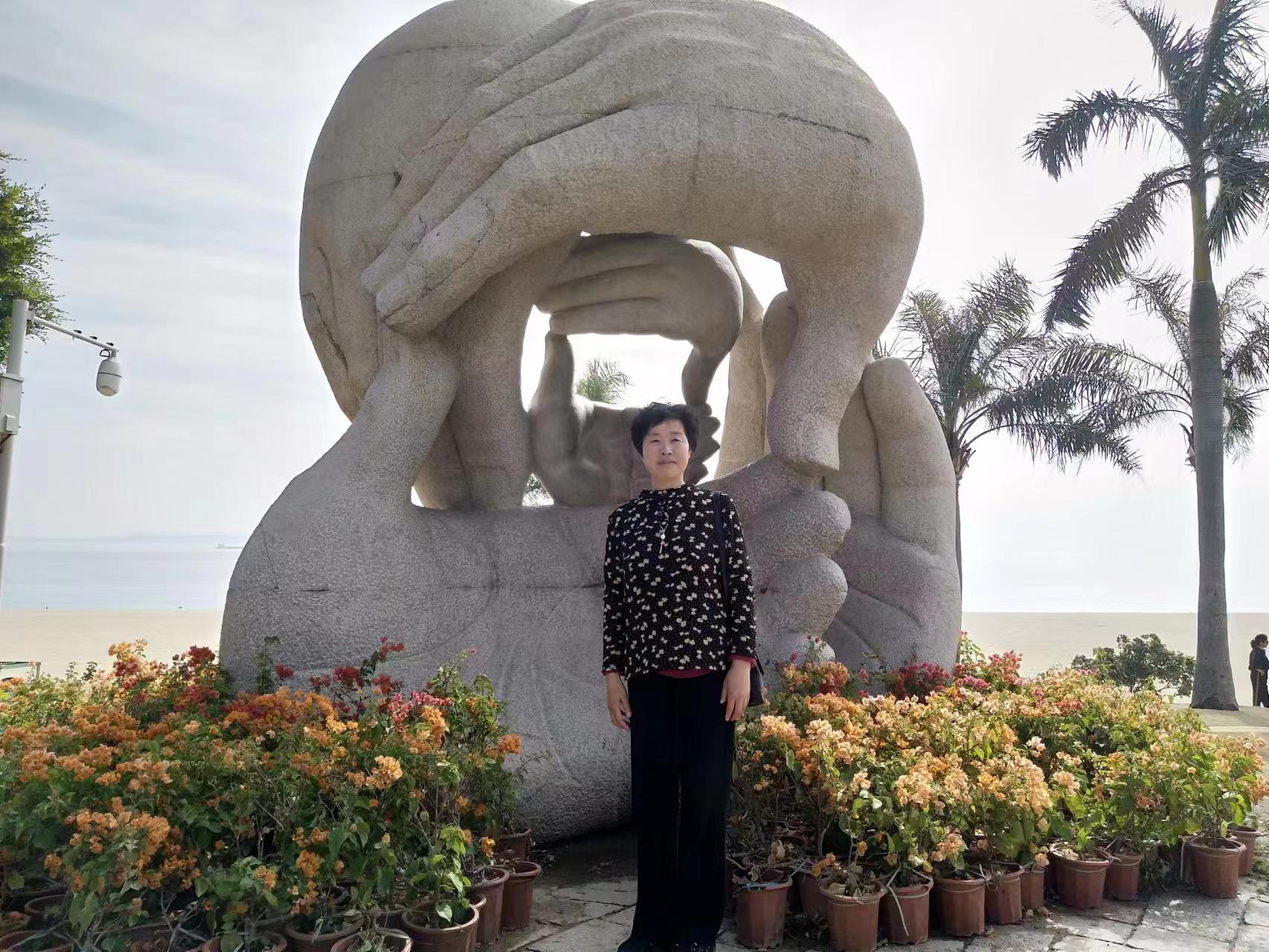 "Kong Ling'e's Works" Teacher Enthusiasm is always there, chasing ...