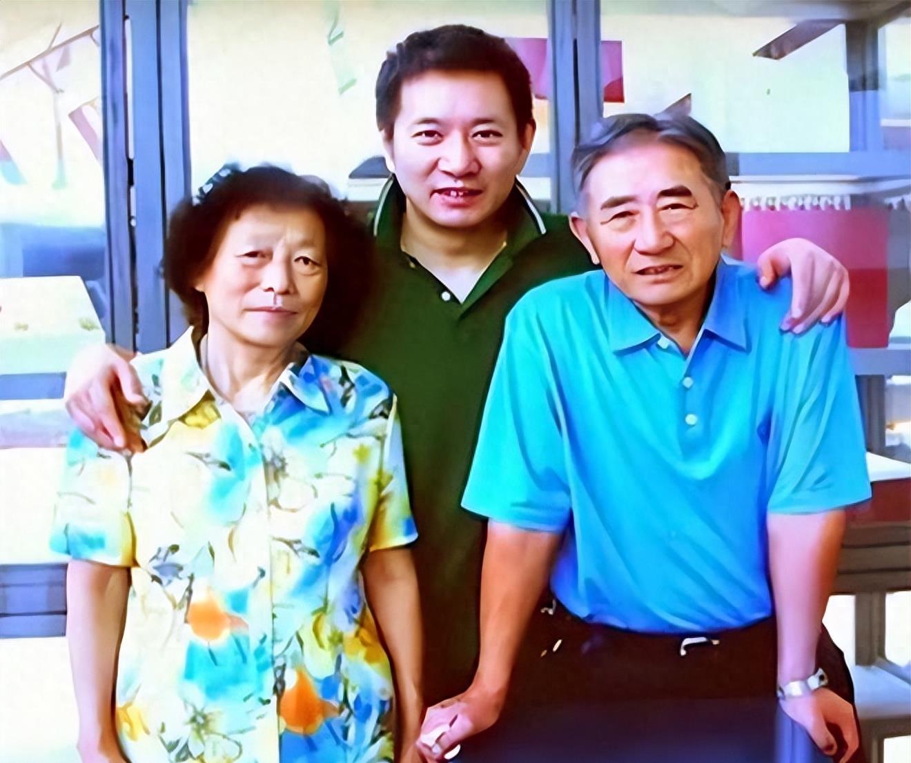 Famous actor Yao Gang: He became famous only in middle age. Why is he ...