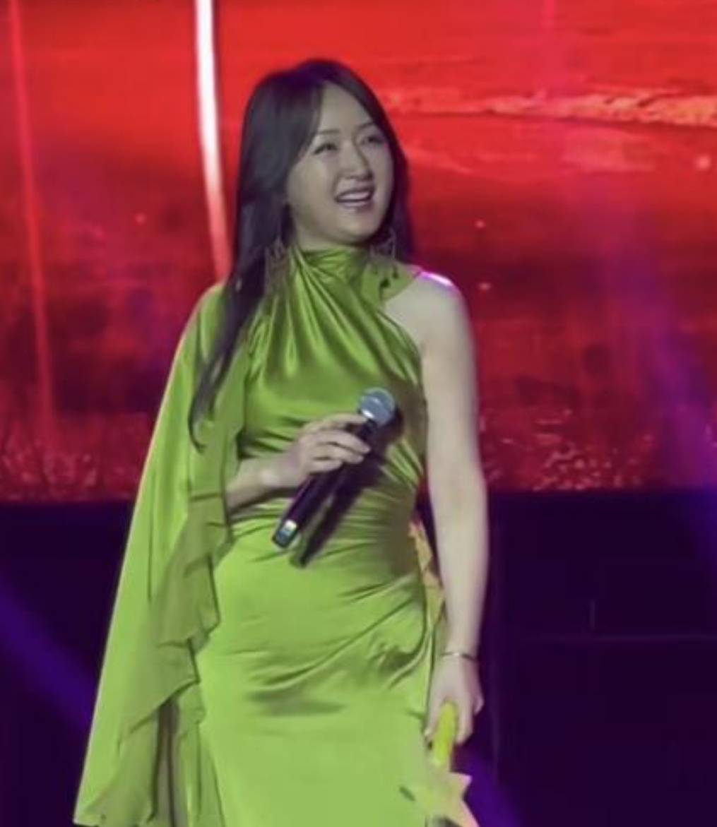 52-year-old Yang Yuying has a big and round belly, isn't the risk ...