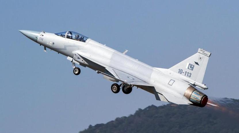 A sensation in the world! Pakistan's "Fierce Dragon" fighter solves the ...