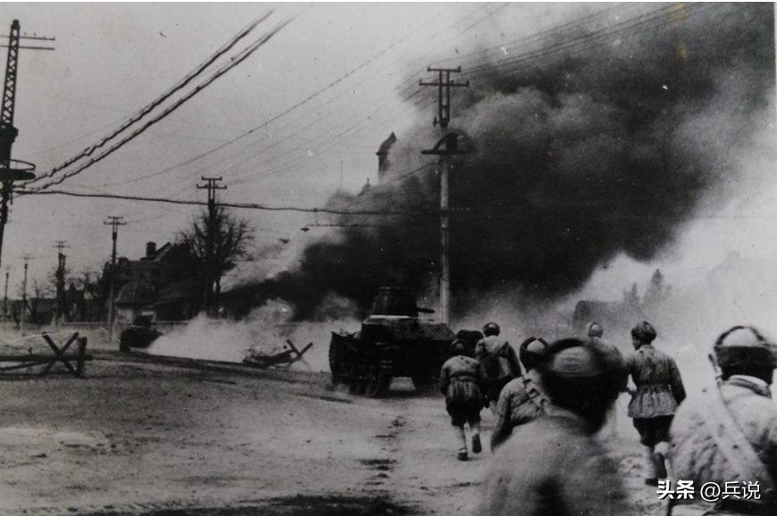 Nie Rongzhen advocated the peaceful liberation of Beiping, Lin Biao ...