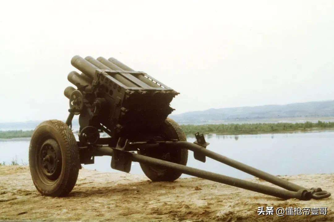 Airdrop farm implements?Airborne guerrilla artifact, a rocket launcher ...