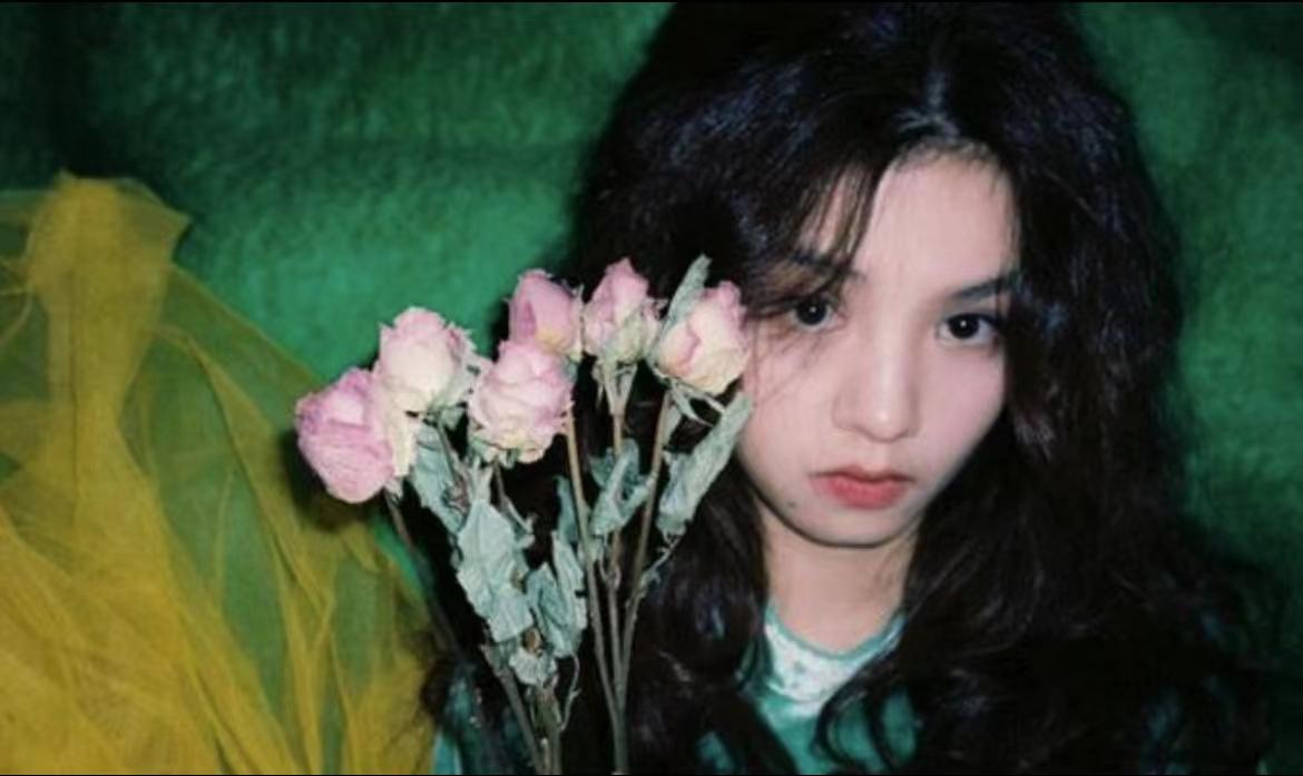 Talk about such a special person in spring and summer - iNEWS