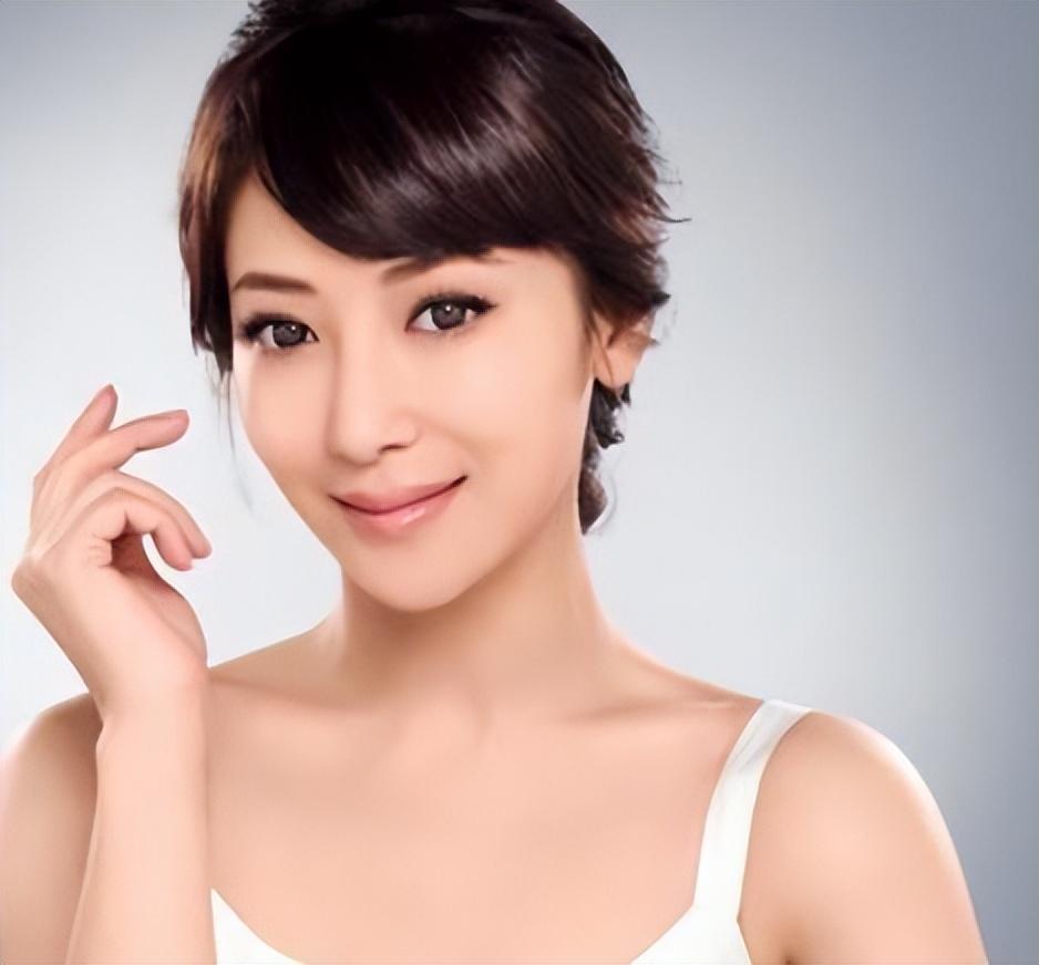 Chen Zihan has a proud figure but is not very popular. What a pity! - iNEWS