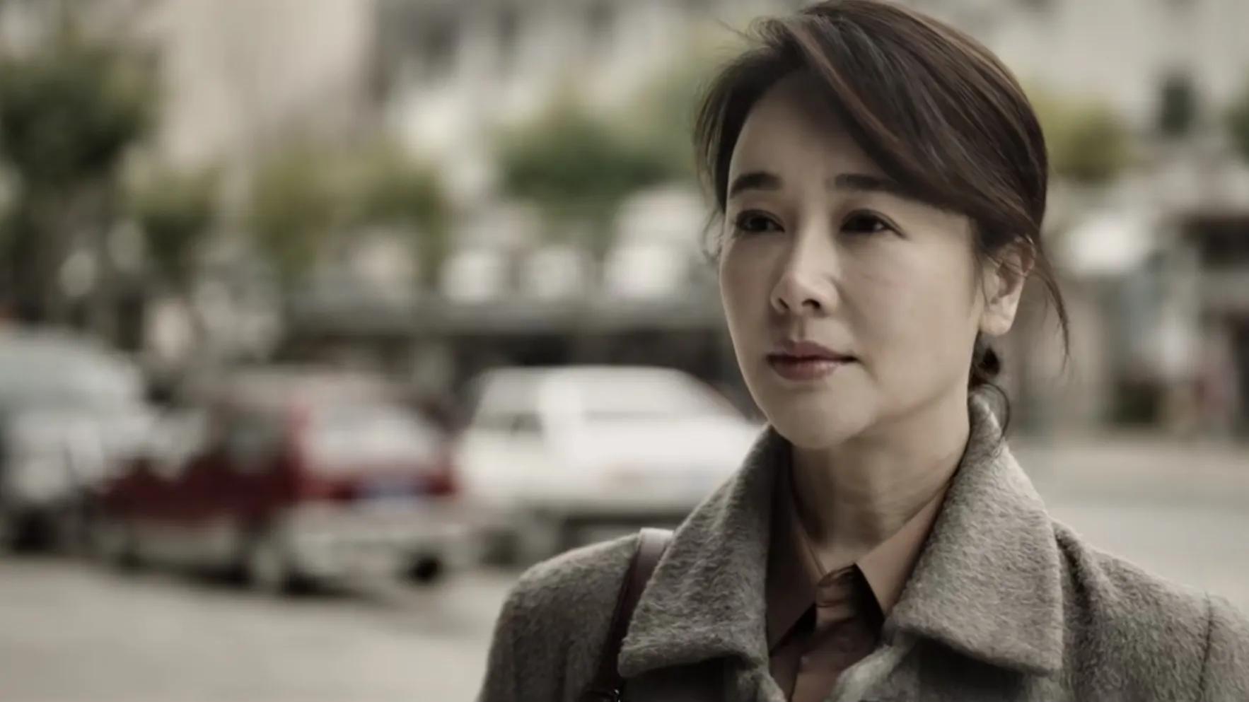 "Thirteen Years of Dust" Zuo Xiaoqing and Liu Mintao, one on the ground ...