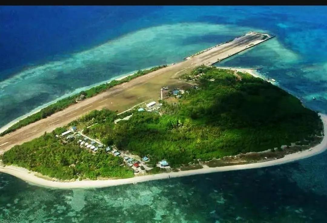 Due to the typhoon, the islands of the Nansha Islands were occupied - iNEWS