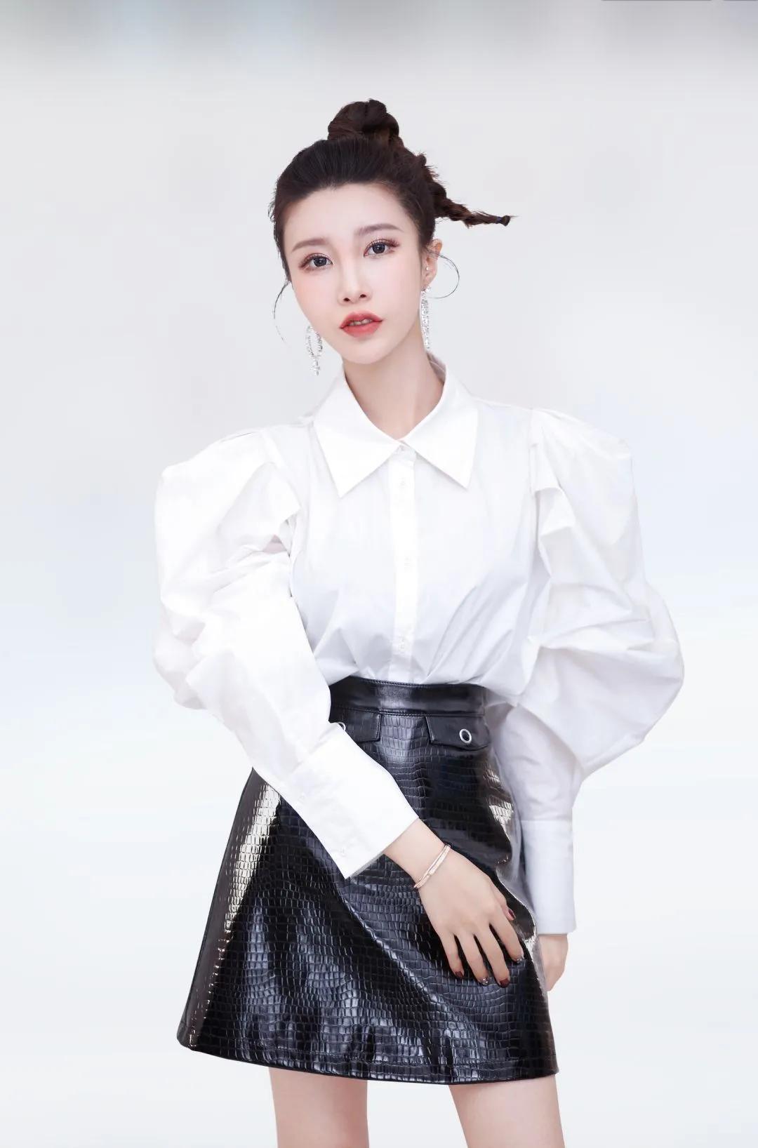 Zhang Mofan, who is worth over 100 million yuan on the Internet ...