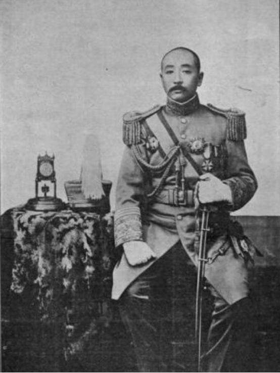 Zhang Zuolin's Japanese consultant: Zhang Zuolin is very tame to Japan ...