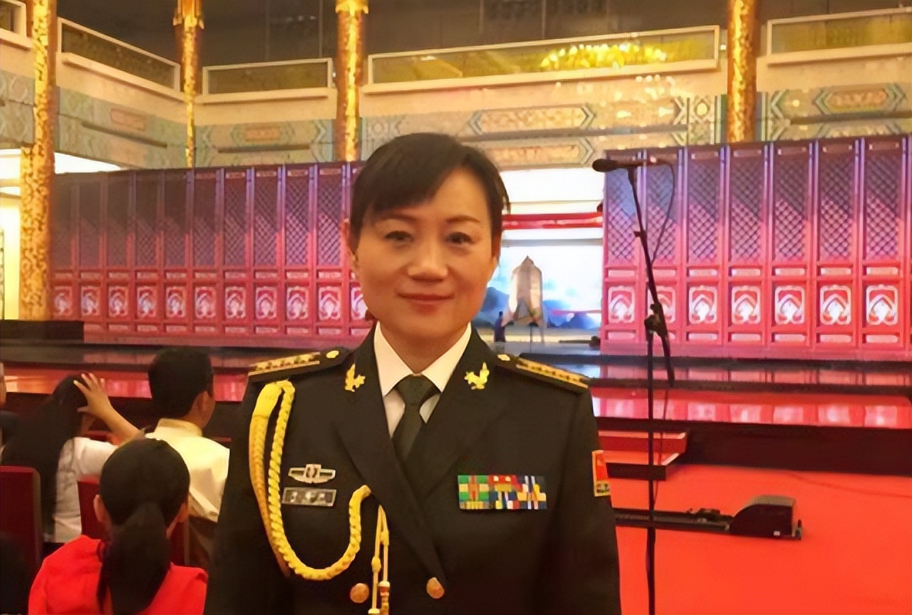 She is Xu Shiyou's granddaughter, she has never been benefited by her ...