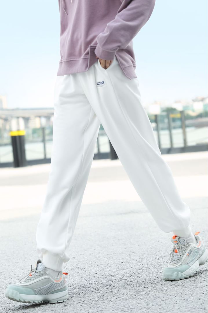 Detonate the fashion stage! The big show of wearing sweatpants made a ...