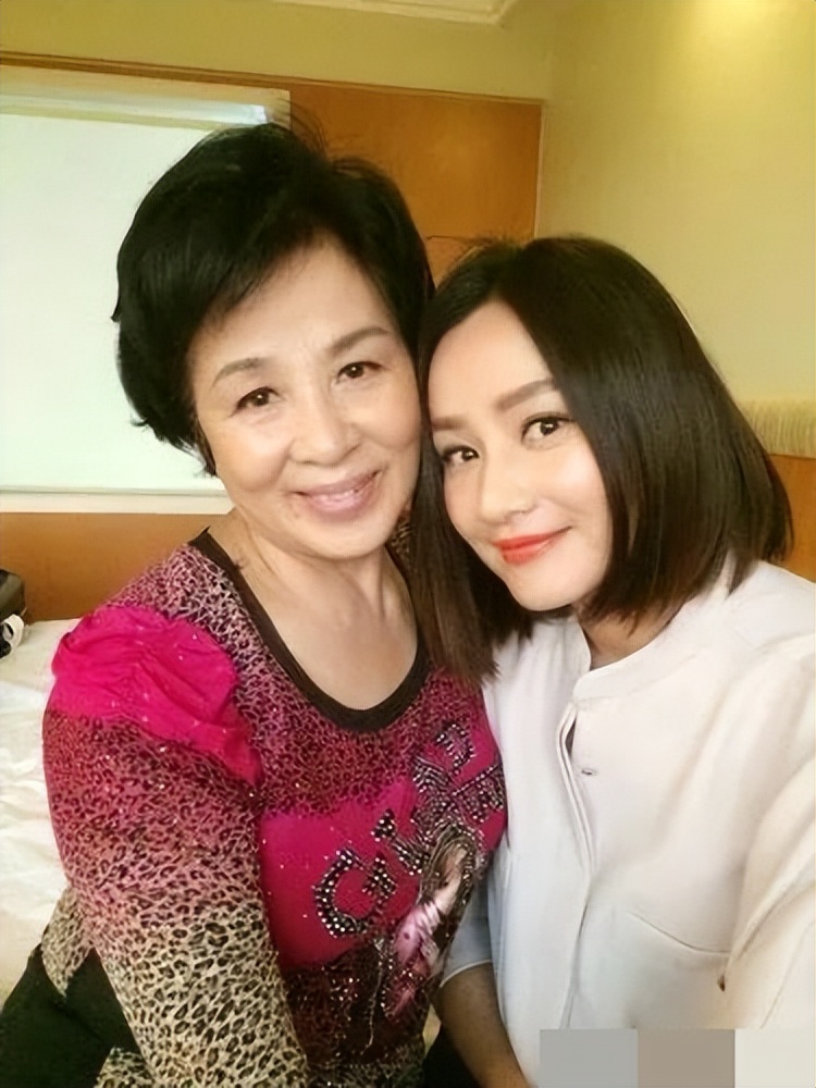 Qu Ying's love history revealed: Betrayed twice in a row, and finally ...