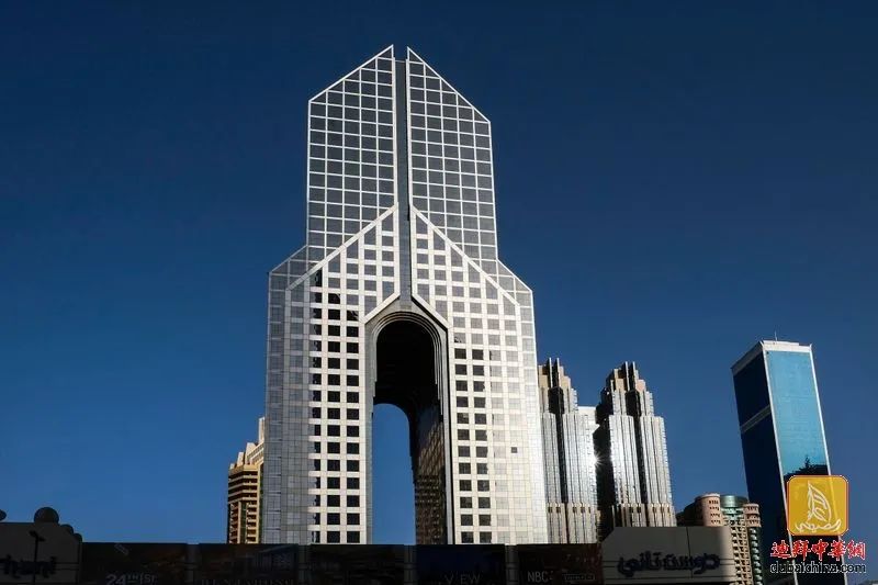 The local tyrant Dubai "strange" and "shocked" the building, the ...